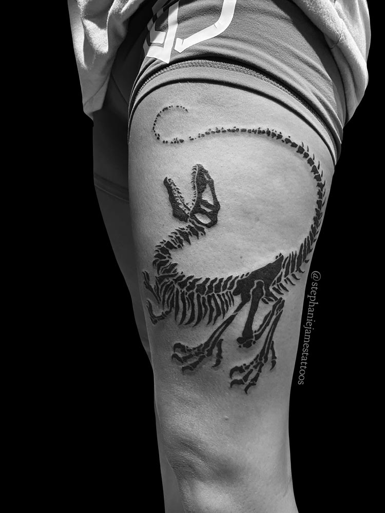 Animal, Blackwork, Linework tattoo by Stephanie James